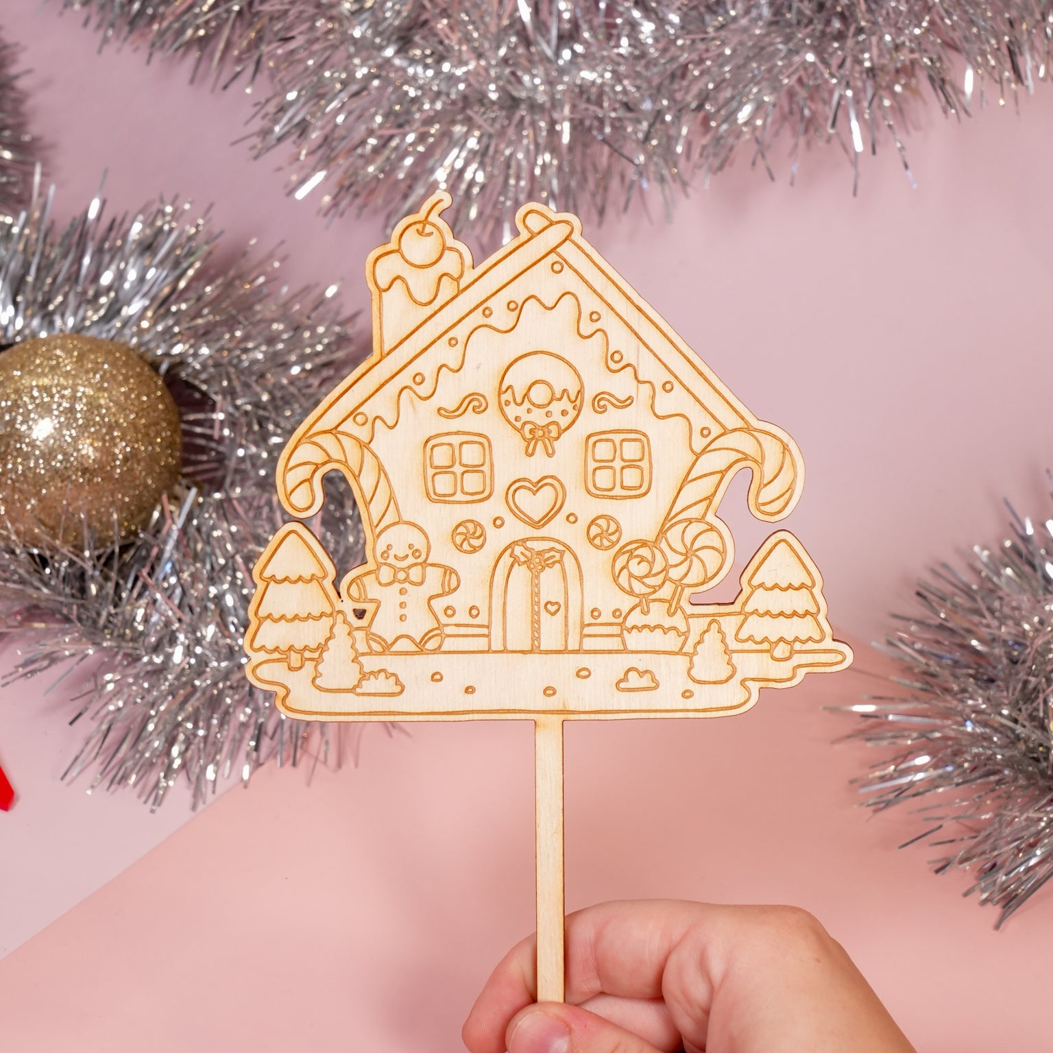 Custom Cake Toppers | Acrylic Toppers | Cakers Warehouse